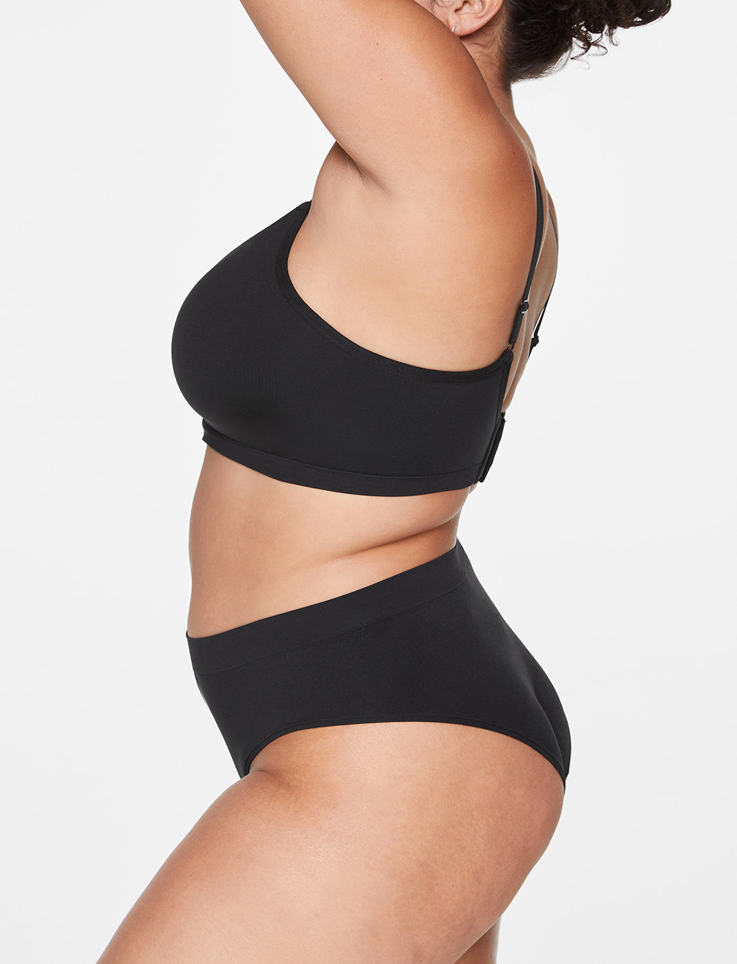 Black Form 360 Fit™ Wireless Bra | ThirdLove